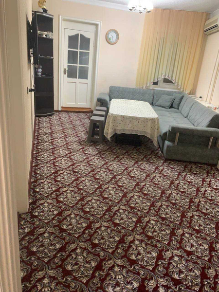 (К112840) Продается 5-ти комнатная квартира в Шайхантахурском районе.
