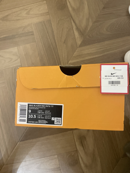 Продам новые кроссовки Nike - Blazer Mid 77
