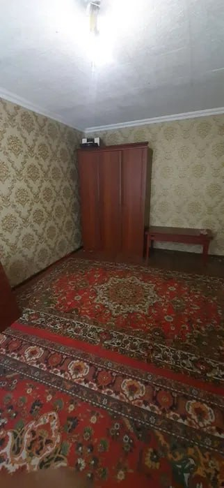 Аренда Чиланзар 9 квартал 1 комнатная 300$