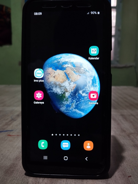 Samsung Galaxy J6+ 32GB sotiladi.