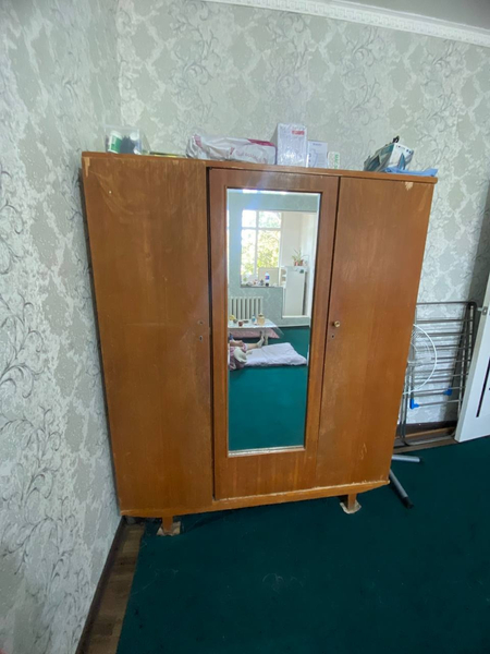 Шкаф шифонер отличный состояние