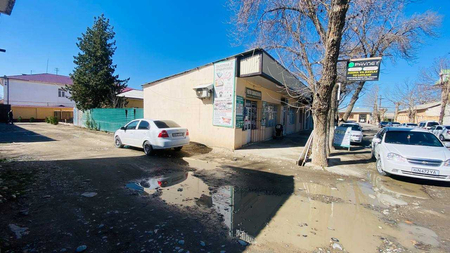 Участка сотилади тезда 13,5 сотик Чархин маркази