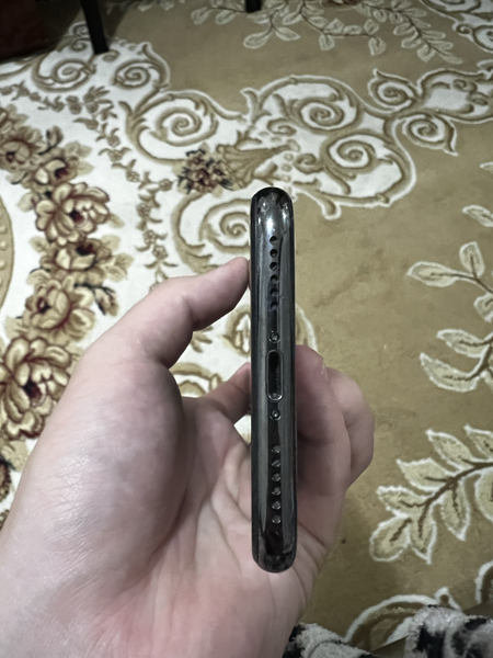 iPhone X 64gb/100