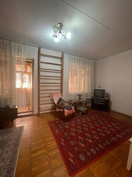Срочно продаётся 1/3/4 галерейка на Асалобод 2.