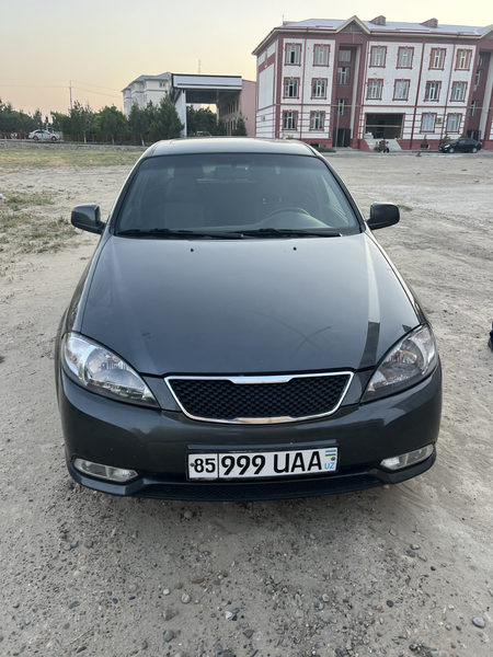 Жентра сотилади