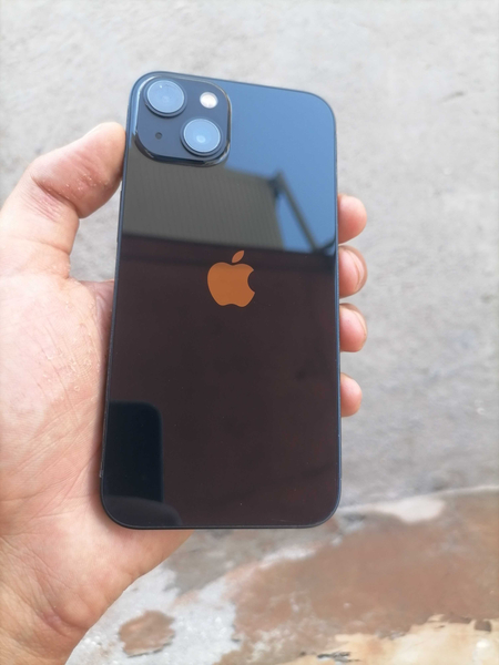 Iphone 13 sotiladi