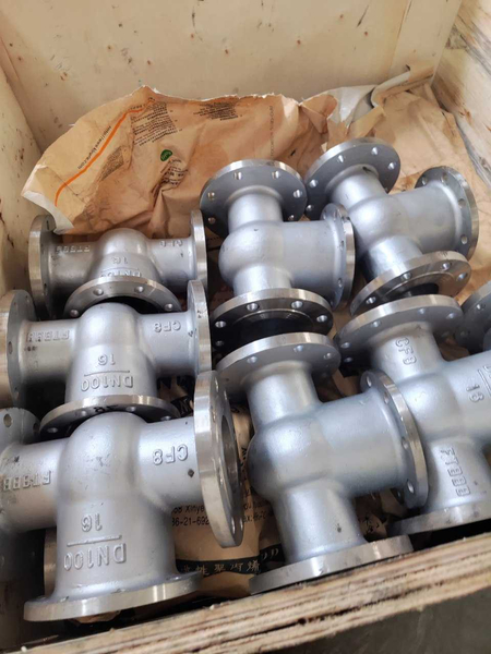 Задвижки чугунные, стальные DN50-1000 Ру10 , Ру16, Ру25