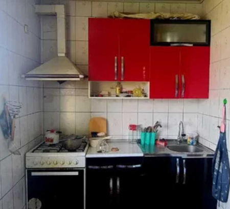 谷 130529 谷 Sergeli 3 mavzeda kvartira sotiladi 4/4/5 100 м²