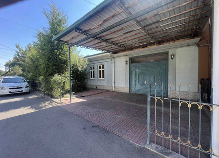 Продается дом в Мирзо Улугбекском районе (Никитина)