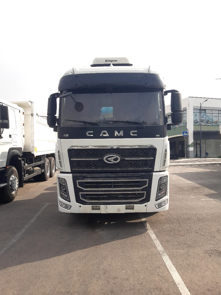 CAMC H9 CNG 6x4 тягачи сотувда тайёр FULL комплектацияда