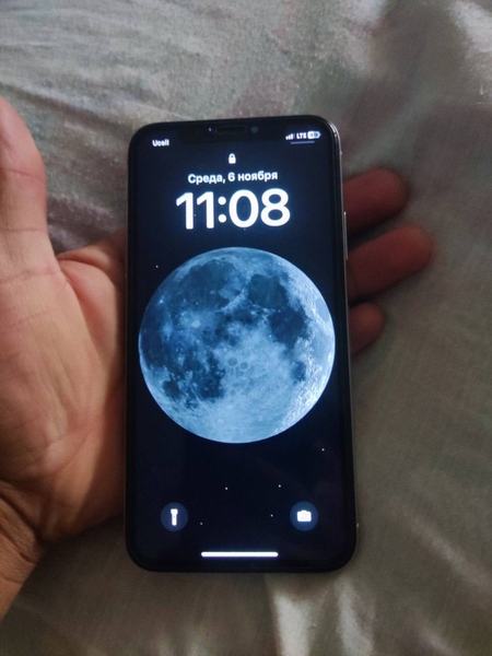 Iphone X Rangi Oq 64GB xotira