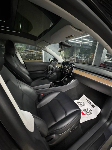 Tesla srochniy sotilvotti