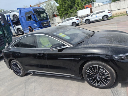 BYD HAN 2024 yil 605 zapas hod bez probeg