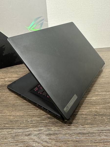 мощный i7 ноутбук Asus RoG Zephyrus GU603Z, для игр и графических прог