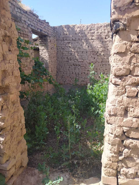 Uchastka Sotiladi
