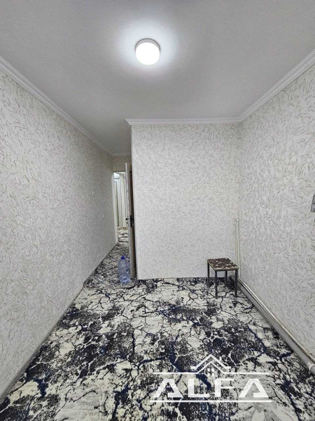 3 xonali 75m² 2-qavat sotiladi.