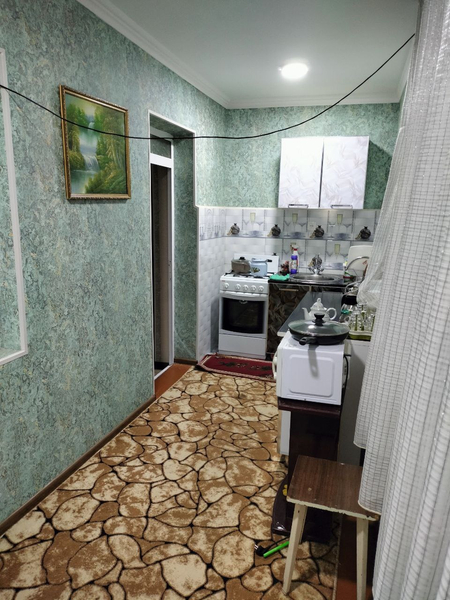 Продается квартира 3 в 4 комн. 75 м2 на Венгерке