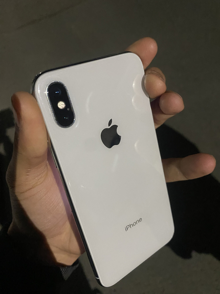 Iphone X 64 gb.