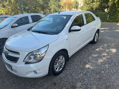 Chevrolet Cobalt 2021 4 poz