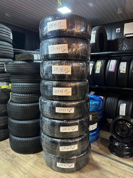 Nexen 215/55/17 b/u