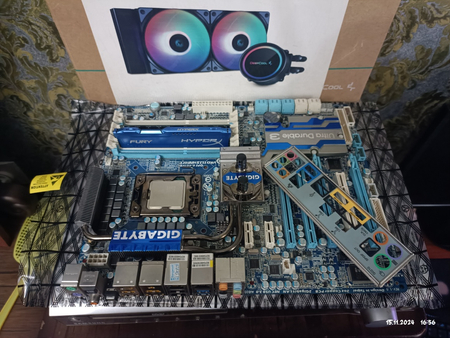 Материнская плата X58 Gigabyte Ultra durable 3