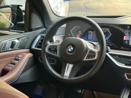 BMW X7 Xdrivie40I