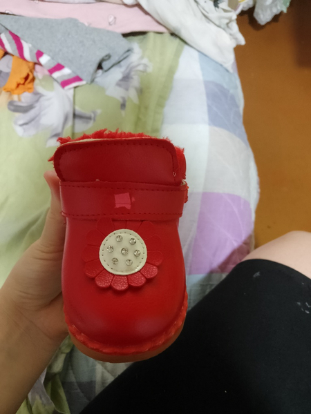 Детские сапожки  для девочки