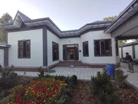 Hovli sotiladi, Yangi uchastka, Tayyor uy