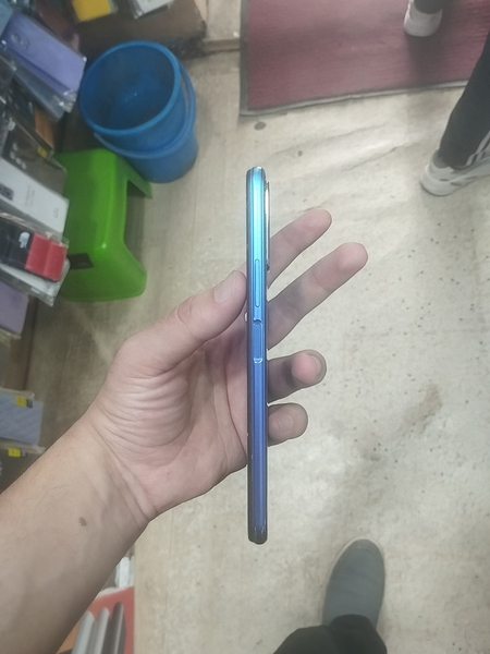 Vivo Y 20 sotiladi
