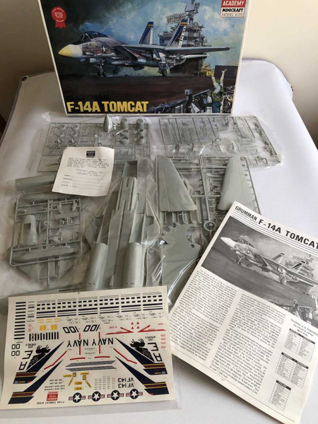 Сборная модель самолета F-14 Томкэт (ACADEMY, 1/48)