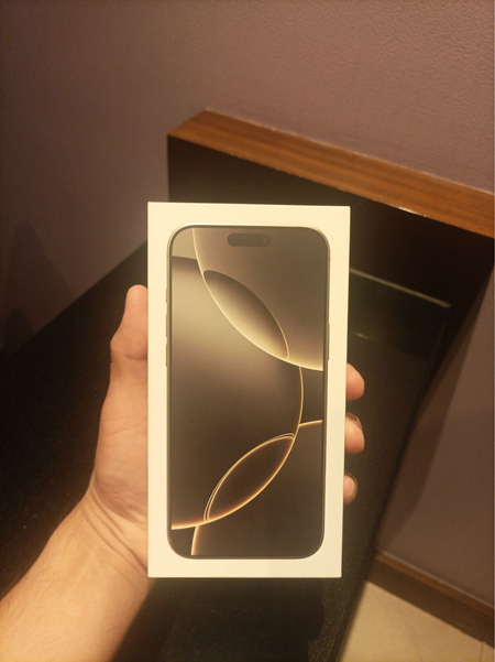 iPhone 16 pro Max 256Gb Desert Titanium