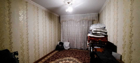 В Медгородоке 3х комнатная на 1м этаже 5и этажном\\nквадратура 75 м2