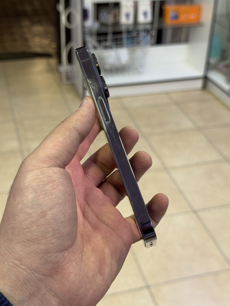 Iphone 14 pro ideal 515$