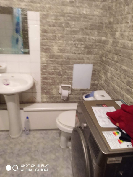 Oylaga chilonzor oq tepa krug dan bez makler kvartira bor