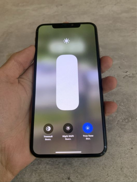 Iphone x s max holati zor