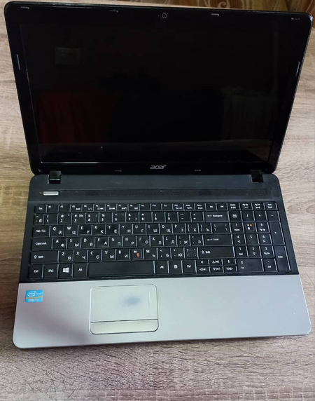 Aser notebook sotiladi