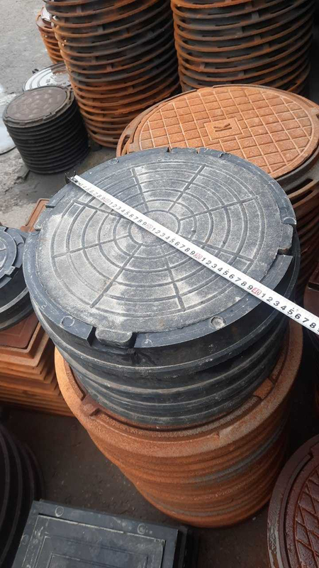 Чугунный люкы ва Полимерный люкы