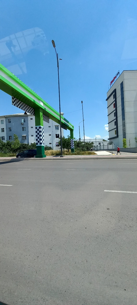 Сергели под офис угловая 1 этаж 72 кв метров