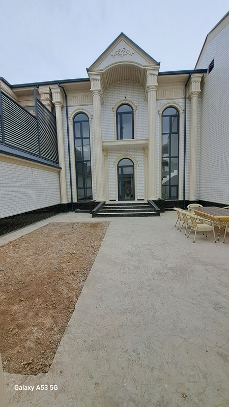 Продаётся участок Саниф Дурмон махаля, 2 соток, 2этажный+подвол, 300м2