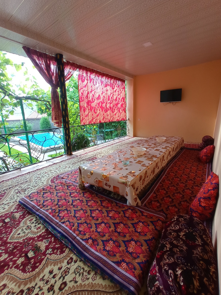 Dacha xumson buloq