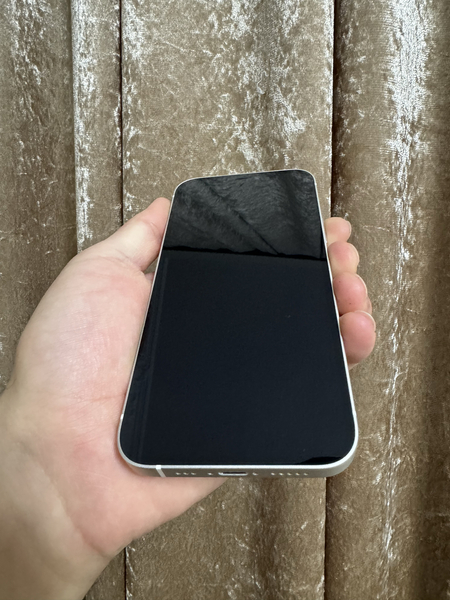 Iphone 12 64 gb.  .