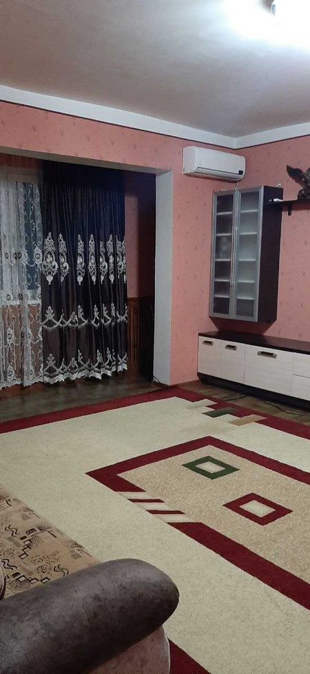 Аренда Квартира 2 комнатная, 60 м2, Паркентский рынок. Риезий массив
