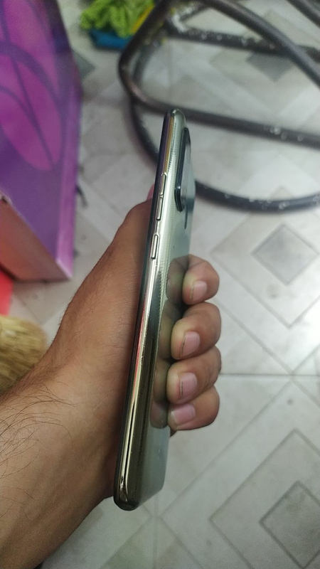 Tecno spark comon 15 srochna sotiladi