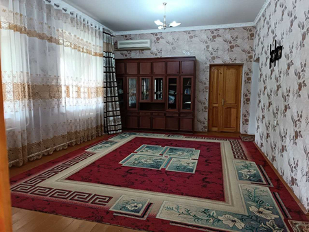 Дом с участком земли 14 соток