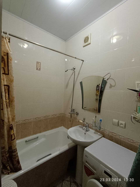 Продается квартира ул Фаргана йули куйлюк 3 массив 2/4/4 50м²