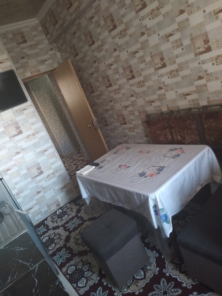 mehmon oilalar va turistlar, musofirlar