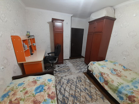 Продаю квартиру янгихаятском районе