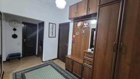 Продается просторная 4-комнатная квартира,107 м²,центр Ташкента(J2810)