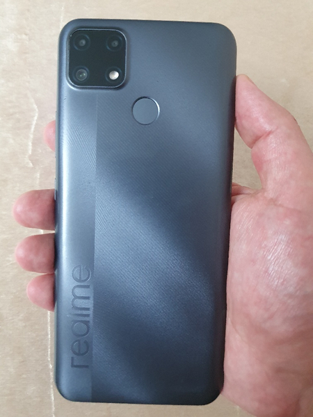 Srochna Sotiladi Realme C25 4/64Gb  Original Sastayani yaxshi  2ta sim