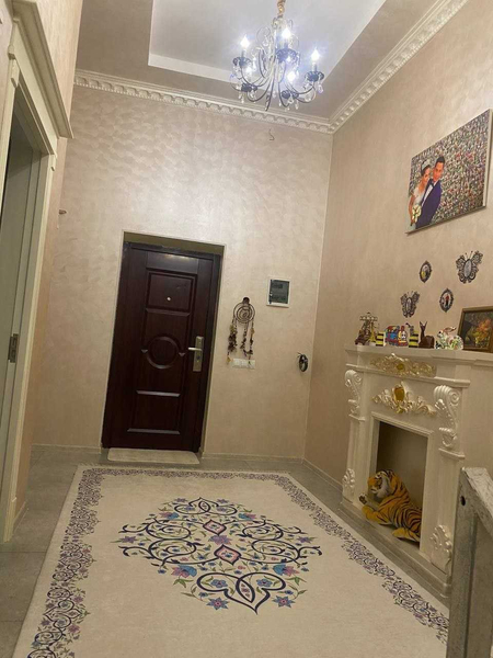 (К127293) Продается 7-ми комнатная квартира в Чиланзарском районе.